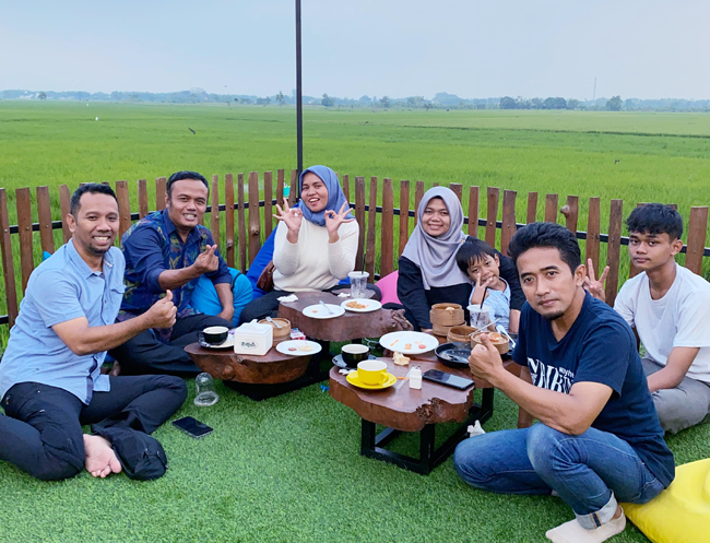 Wisata Kuliner di Bojonegoro Jawa Timur ya DKonco Cafe Saja